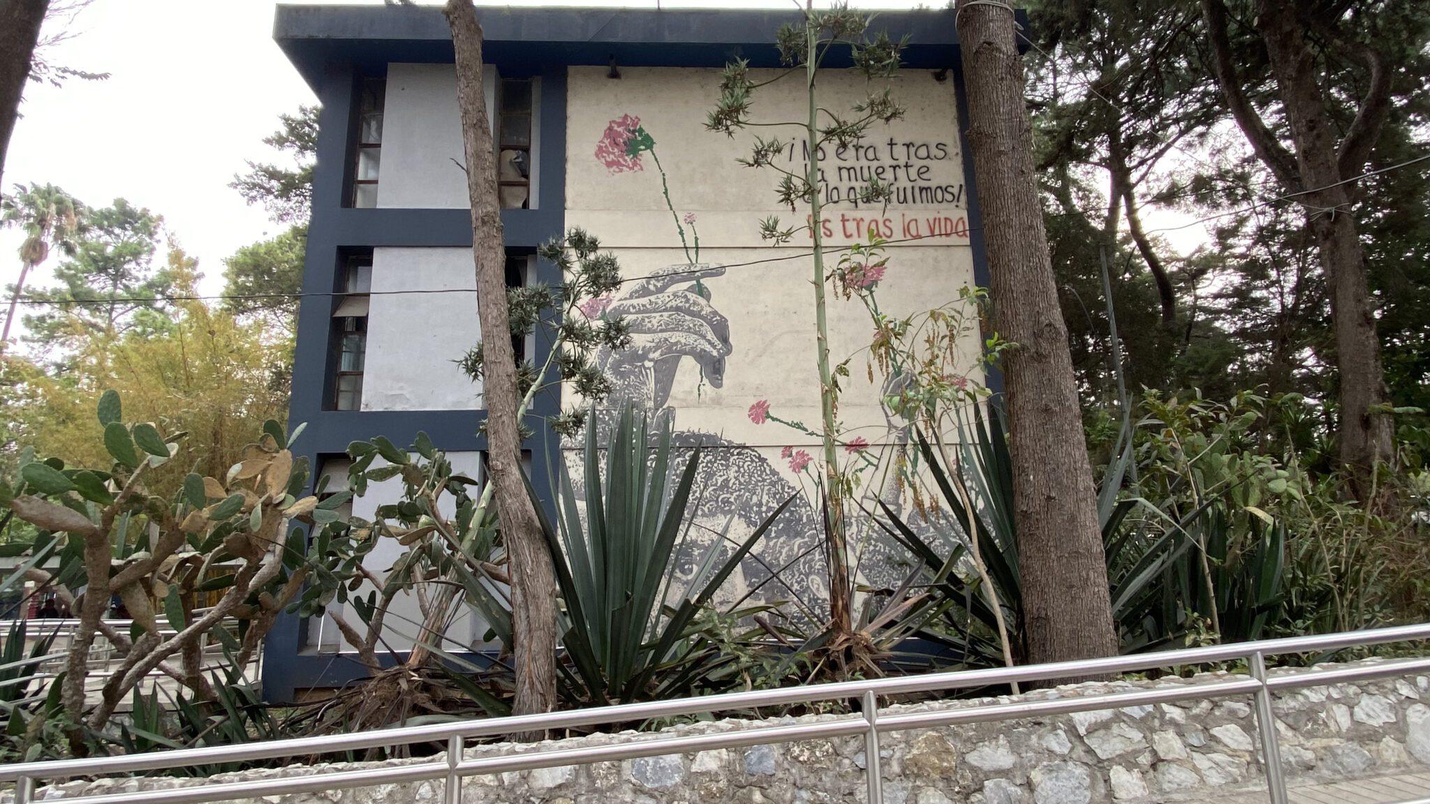 Murales de la USAC: Arte y Memoria en el corazón universitario
